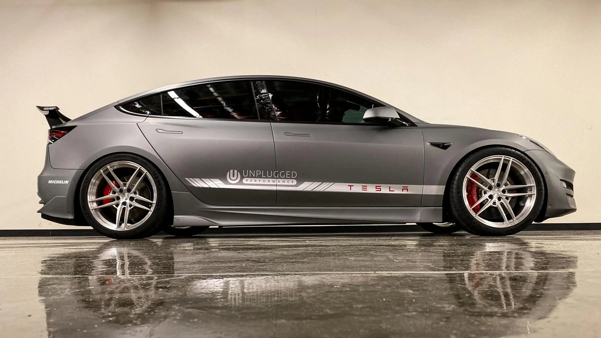 Tesla Model 3 - Elite Ti